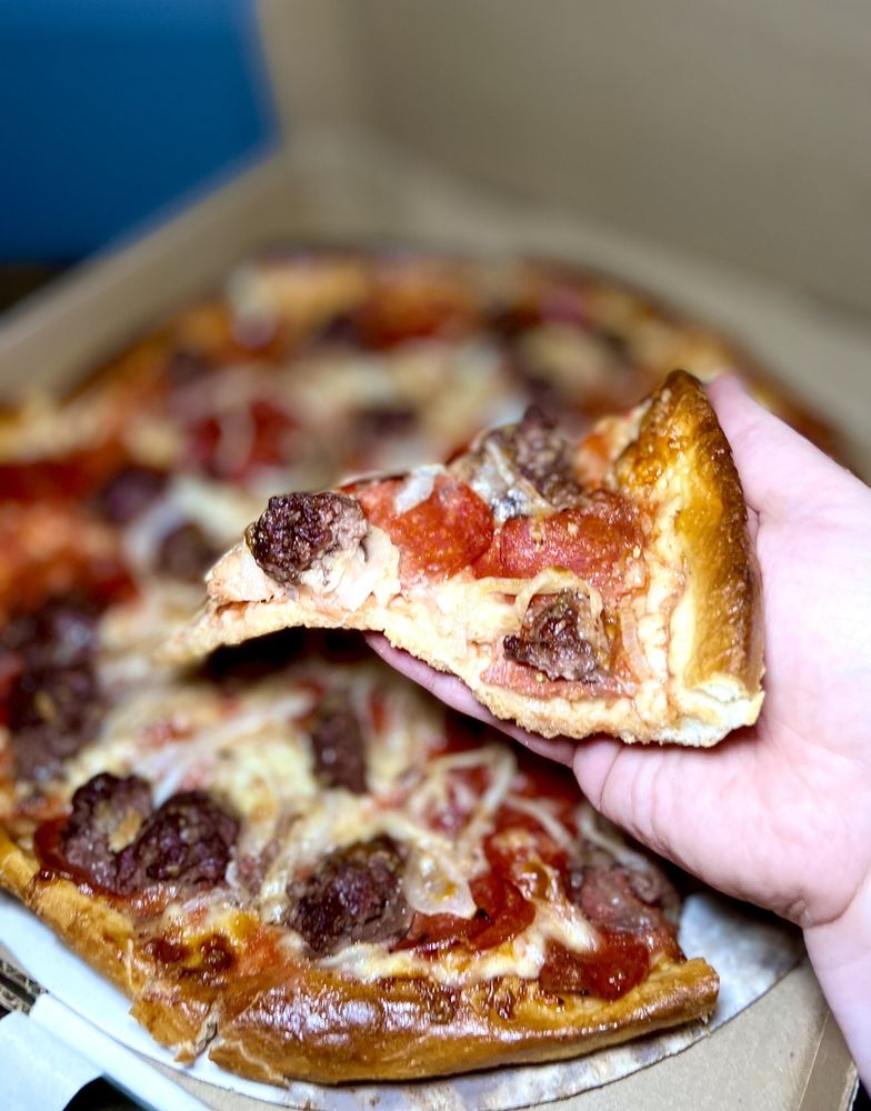 CENTRAL PIZZA - Updated September 2025 - 45 Photos & 52 Reviews - 96 ...