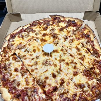 LEFTY’S CHICAGO PIZZERIA - Updated December 2025 - 889 Photos & 1178 ...