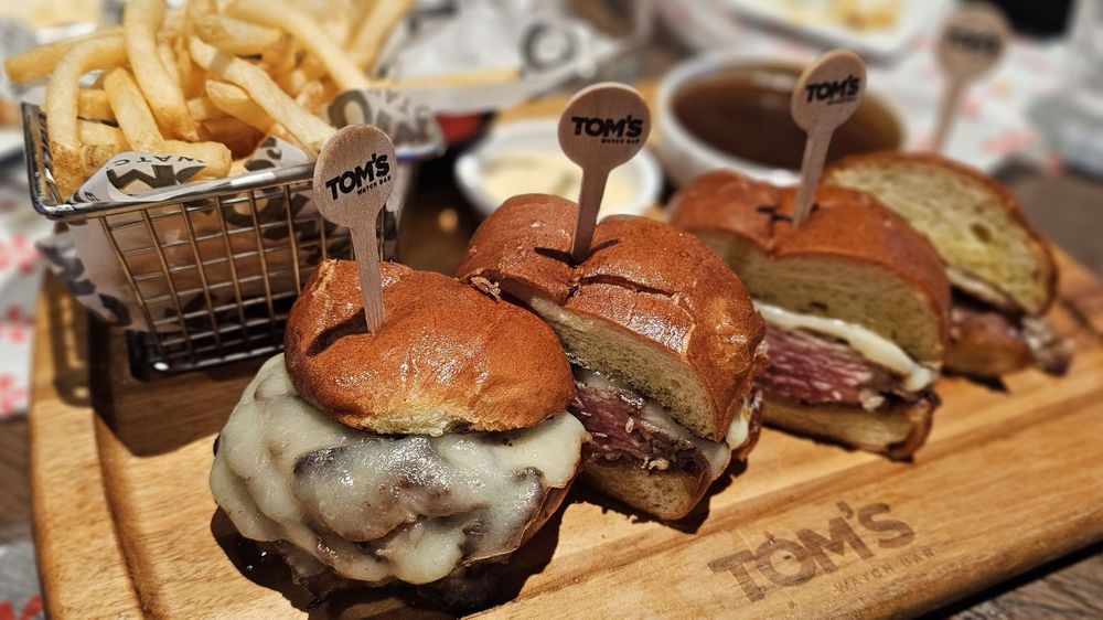 TOM’S WATCH BAR - Updated February 2025 - 488 Photos & 455 Reviews ...