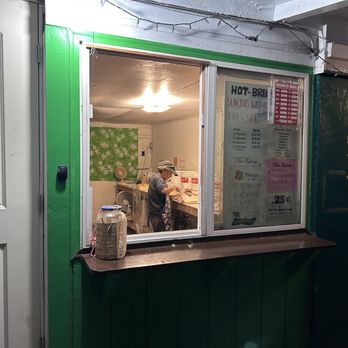 KANEMITSU’S BAKERY & COFFEE SHOP - Updated December 2025 - 327 Photos ...