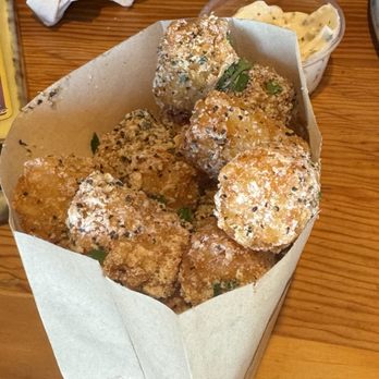 LARDO - Updated July 2025 - 1830 Photos & 1448 Reviews - 1212 SE ...