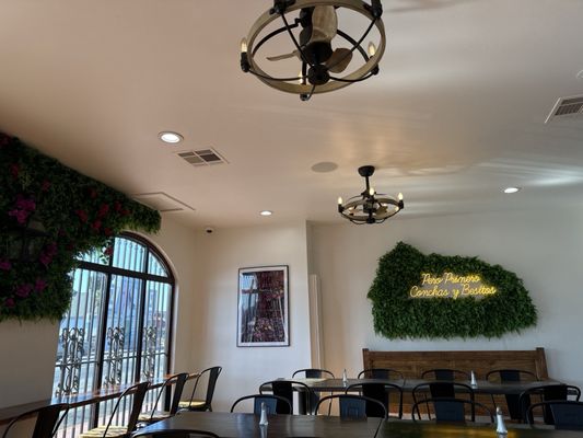 UNIVERSAL BAKERY - Updated December 2025 - 64 Photos & 34 Reviews ...