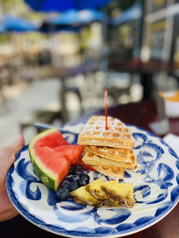 FIRE UP BAR & GRILL - 434 Photos & 543 Reviews - 3750 University Ave ...