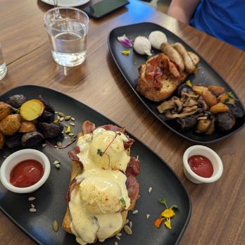 PALATE KITCHEN - 486 Photos & 115 Reviews - 848 W Hastings Street ...