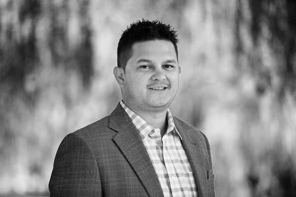 IDEAL DENTAL SHORELINE - Updated October 2025 - 25 Reviews & 29 Photos ...