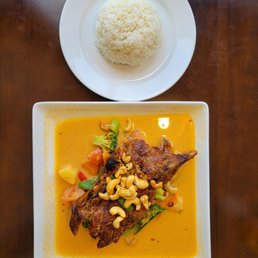 SEVEN MOONS - 77 Photos & 68 Reviews - 1128 Farmington Ave, Berlin, CT ...