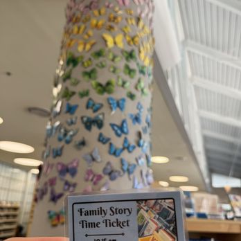 PARMAN LIBRARY AT STONE OAK - Updated September 2025 - 52 Photos & 37 ...