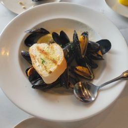 OCEAN PARADISE RESTAURANT & BAR - Updated December 2025 - 452 Photos ...