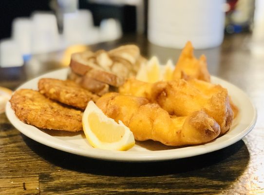 KNUCKLEHEAD PUB - Updated December 2025 - 26 Photos & 40 Reviews - 100 ...