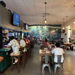 UMEKES FISH MARKET BAR & GRILL - Updated October 2025 - 4522 Photos ...