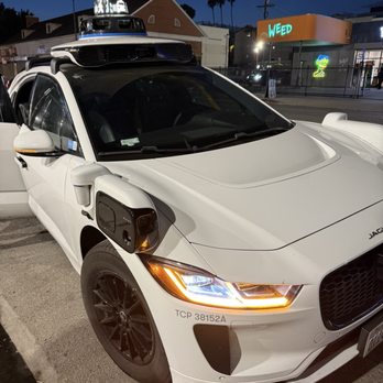 PIGYA - Updated June 2025 - 1357 Photos & 658 Reviews - 3400 W 8th St ...