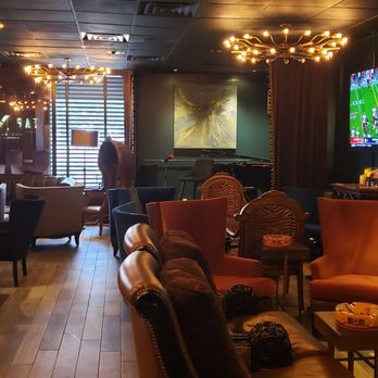 TAP N ASH SOCIAL CLUB - Updated June 2024 - 137 Photos & 81 Reviews ...