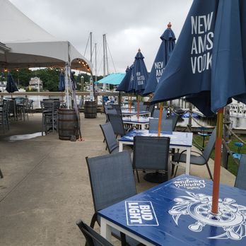 CAPTAINS RESTO-BAR - Updated June 2025 - 18 Photos & 25 Reviews - 50 ...