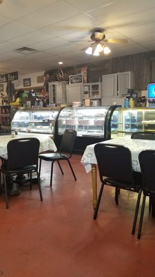 AMISH COUNTRY STORE & RESTAURANT - Updated September 2024 - 99 Photos ...