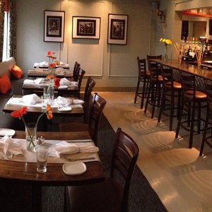 RIVER POINTE INN - Updated December 2024 - 31 Photos & 14 Reviews - 132 ...