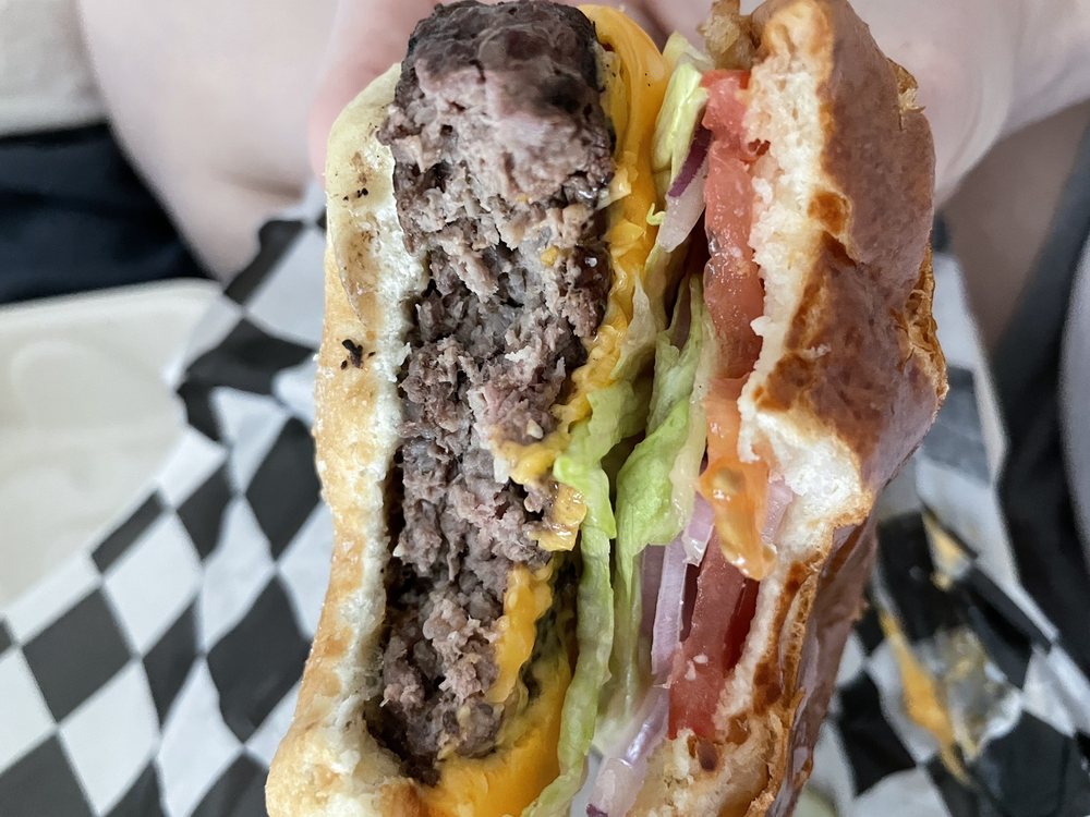 SUPERBURGER - Updated June 2025 - 315 Photos & 704 Reviews - 1501 4th ...