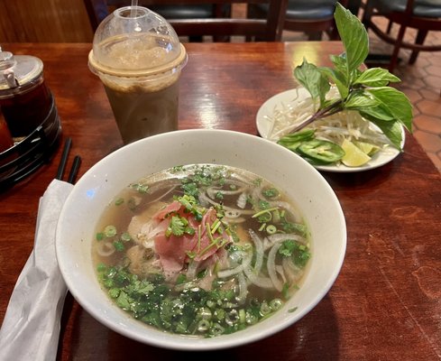 PHO CHI - 351 Photos & 333 Reviews - 20 Montgomery Village Ave ...
