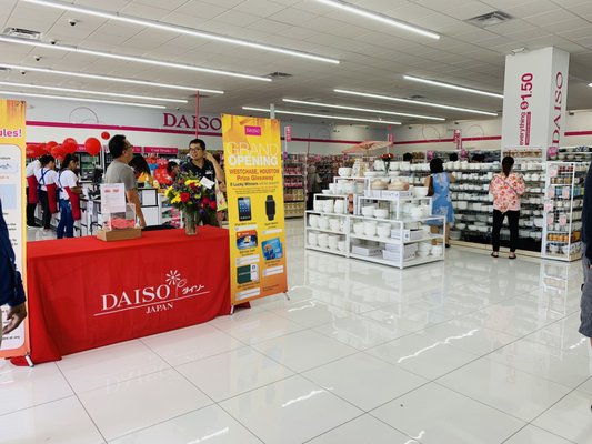 DAISO - 132 Photos & 66 Reviews - Discount Store - 11151 Westheimer Rd ...