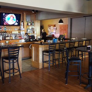 GUNDER ROADHOUSE - Updated August 2025 - 17455 Gunder Rd, Elgin, Iowa ...