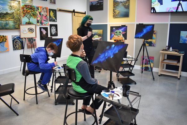 BASH & DESIGN GALLERY - Updated December 2024 - 84 Photos & 28 Reviews ...