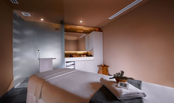 PUROVEL SPA & SPORT SWISSOTEL MERCHANT COURT - Updated December 2025 ...