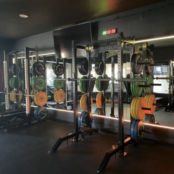 TRAVERSE FITNESS - Updated October 2025 - 27 Photos - 2449 S Broadway ...