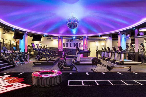 CRUNCH FITNESS - MIDTOWN EAST - Updated October 2025 - 32 Photos & 13 ...