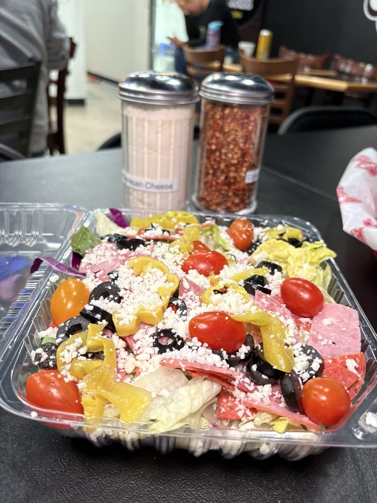 FIRST CLASS PIZZA - Updated January 2026 - 89 Photos & 117 Reviews ...