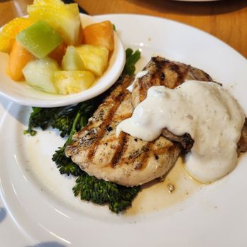 RED ROCK GRILL - Updated November 2024 - 238 Photos & 171 Reviews - 1 ...