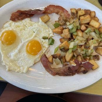 SAMMY’S STACKHOUSE - Updated November 2024 - 740 Photos & 552 Reviews ...