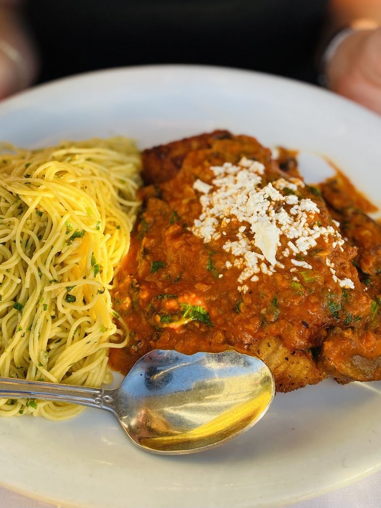 THE BOTTLE INN HERMOSA - Updated October 2025 - 394 Photos & 480 ...