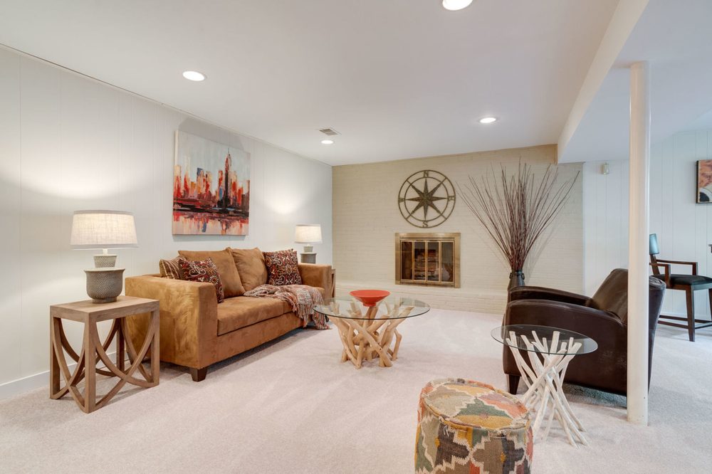 MICHELLE GORDON - COMPASS - Updated February 2025 - 11 Photos - 7202 ...