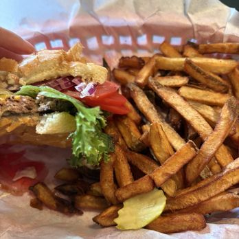 MECCA CAFE - Updated December 2025 - 605 Photos & 935 Reviews - 526 ...