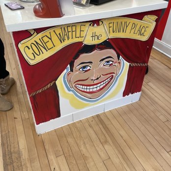 CONEY WAFFLES - Updated June 2025 - 69 Photos & 37 Reviews - 13 Broad ...
