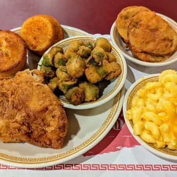 NIKI’S WEST STEAK AND SEAFOOD RESTAURANT - Updated November 2025 - 351 ...