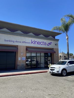 KINECTA FEDERAL CREDIT UNION - HAWTHORNE - Updated December 2025 - 13 ...