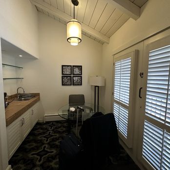 HOTEL PACIFIC - Updated August 2025 - 566 Photos & 591 Reviews - 300 ...