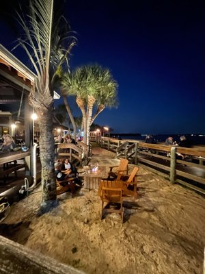 RIVER ROCKS DINING DOCKSIDE - Updated April 2025 - 300 Photos & 511 ...