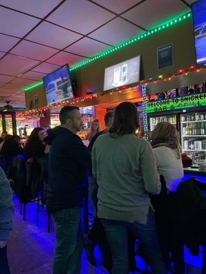 SNICKERS BAR & GRILL - Updated December 2025 - 135 Photos & 273 Reviews ...