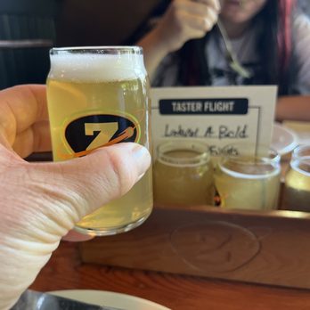 ZEEKS PIZZA - 454 Photos & 810 Reviews - 419 Denny Way, Seattle ...