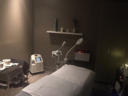 LE ROCHE BLEU DAY SPA - Updated December 2025 - 19 Photos & 16 Reviews ...