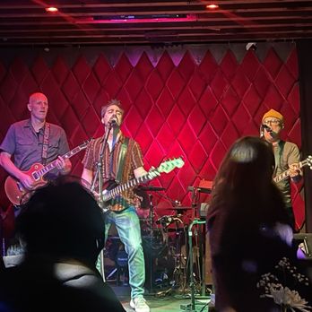 ROXY ON BROADWAY - Updated December 2025 - 189 Photos & 153 Reviews ...