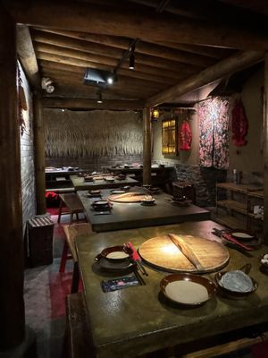 CHONGQING LAO ZAO - Updated April 2025 - 1333 Photos & 397 Reviews - 37 ...