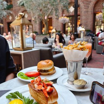 3 ARTS CLUB CAFE AT RH CHICAGO - Updated April 2025 - 4542 Photos ...