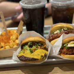 Best Shake Shack Near Me - June 2026: Find Nearby Shake Shack Reviews ...