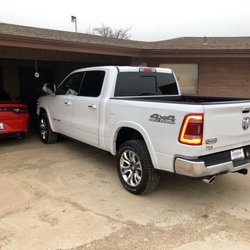 FRONTIER DODGE CHRYSLER JEEP - 32 Photos & 47 Reviews - 5801 Spur 327 ...