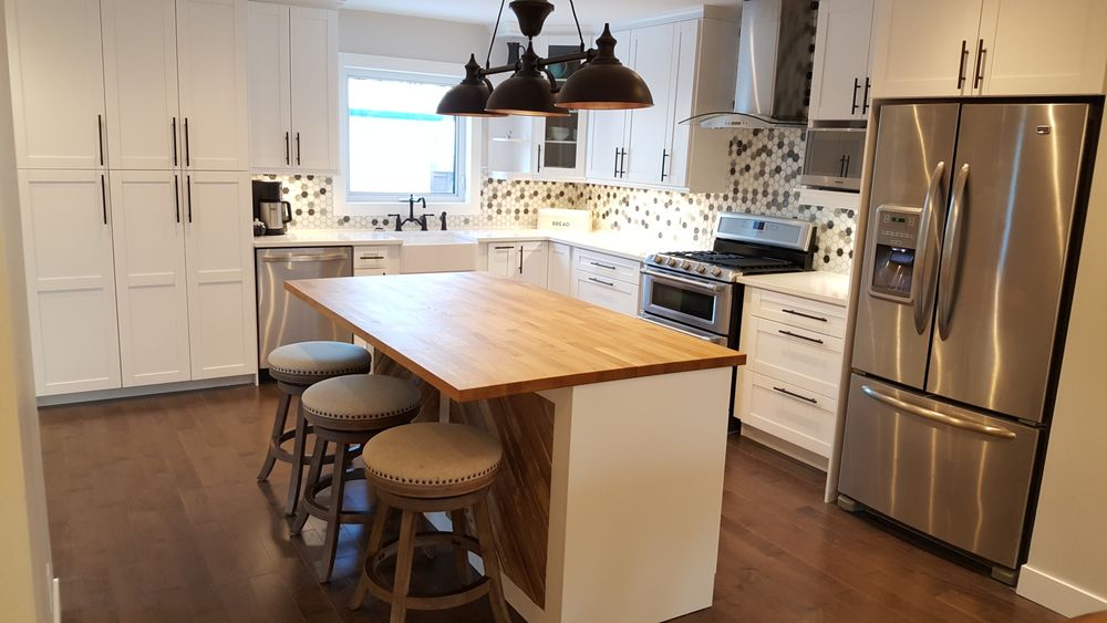 DEVRIES CONSTRUCTION & RENOVATION - Updated January 2025 - Request Consultation - 37 Photos ...