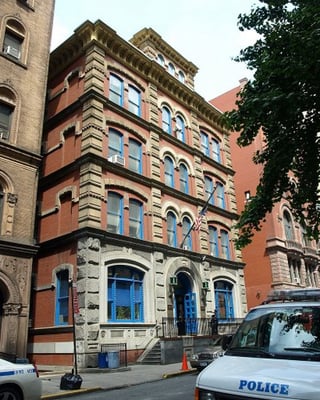 NYPD 19TH PRECINCT - Updated December 2025 - 26 Reviews - 153 E 67th St ...