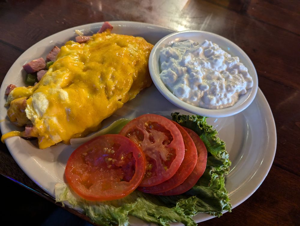 BUZZ INN STEAKHOUSE - Updated December 2025 - 46 Photos & 143 Reviews ...