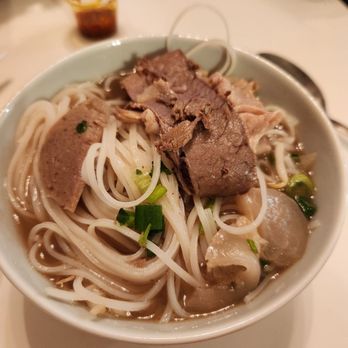 VPHO AND PIZZERIA - Updated September 2025 - 90 Photos & 44 Reviews ...